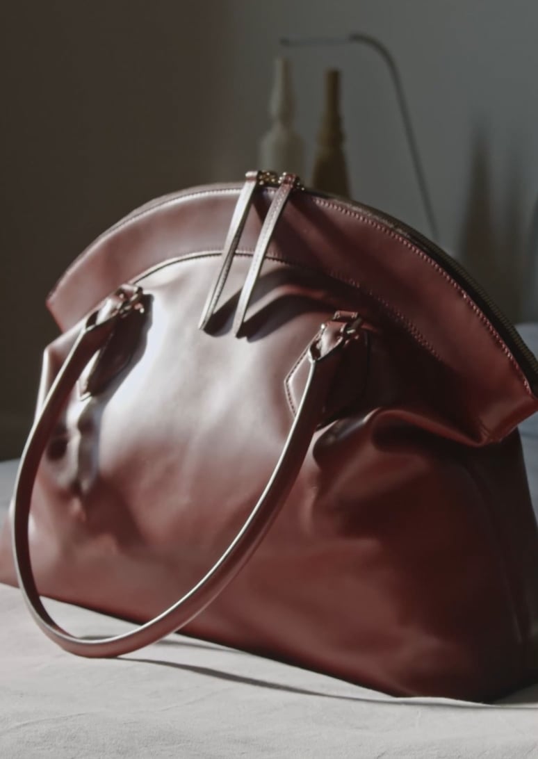 Furla | Online Store and Official Site - Bags, Wallets and Accessories